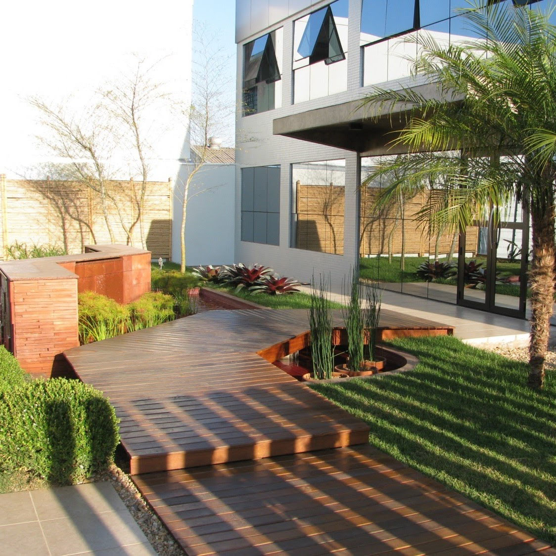 Solven Solventes e Químicos - Ceras, emulsões e solventes